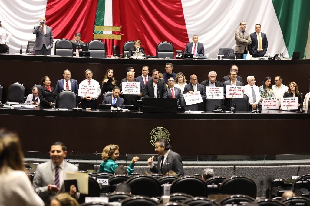 La Jornada Aprueban Diputados Reforma Para Que El Infonavit Construya