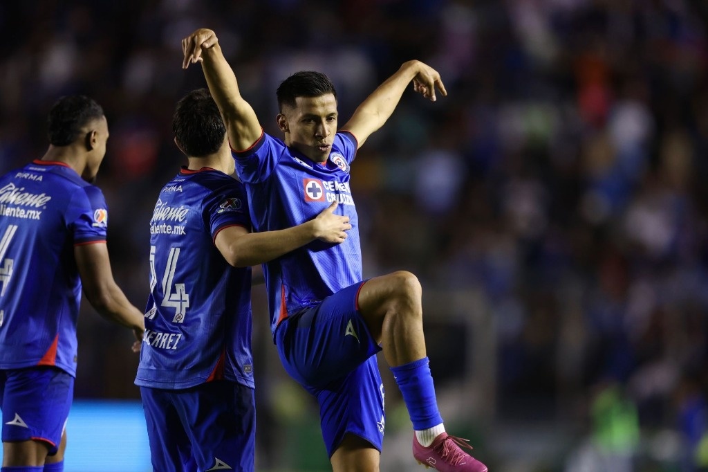 La Jornada - Cruz Azul derrota a Tijuana y liga su segundo triunfo en la Liga Mx