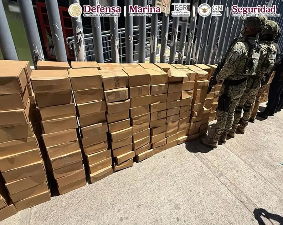 La Jornada - Decomisan más de 1 ton de metanfetamina con valor de al menos $308 millones