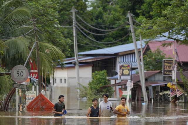 La Jornada Desalojan A Más De 22 Mil Personas Por Inundaciones En Malasia