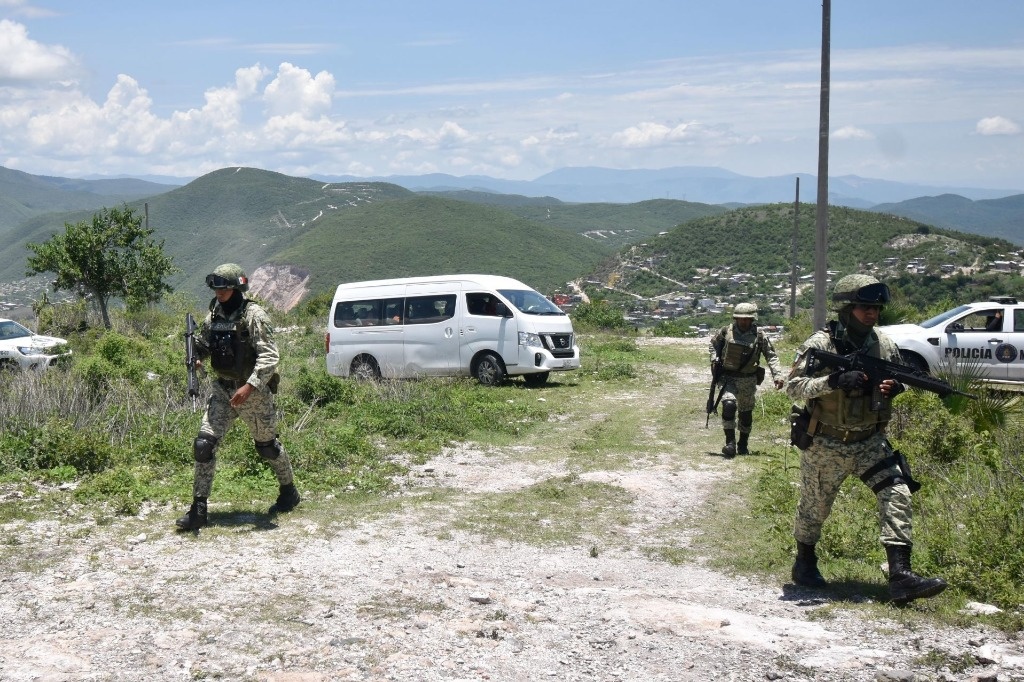 La Jornada - Hallan 5 cadáveres en fosa clandestina de Tijuana
