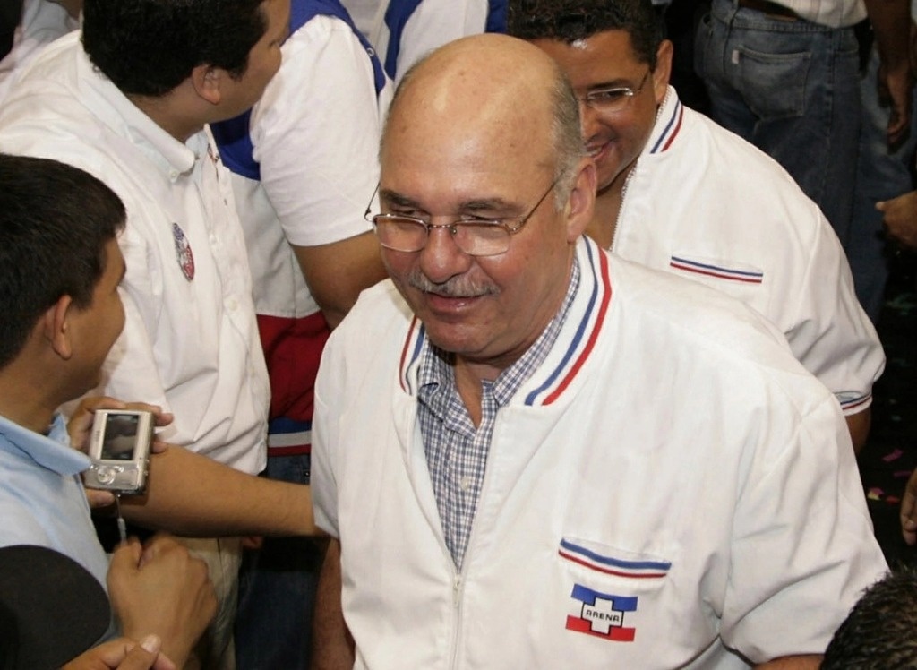 La Jornada Ordenan Detención De Ex Presidente De El Salvador Por
