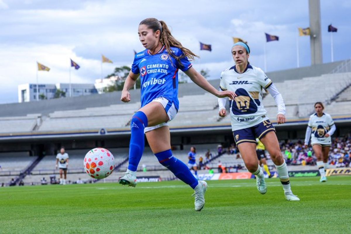 La Jornada - Pumas y Bravas de Juárez triunfan en la Liga Femenil