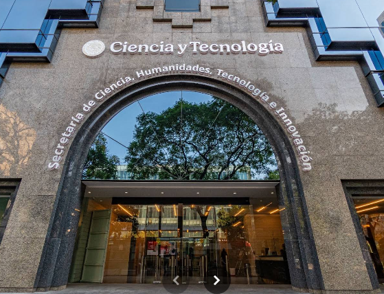 La Jornada - Secihti extiende vigencia de convocatorias para becas nacionales e internacionales