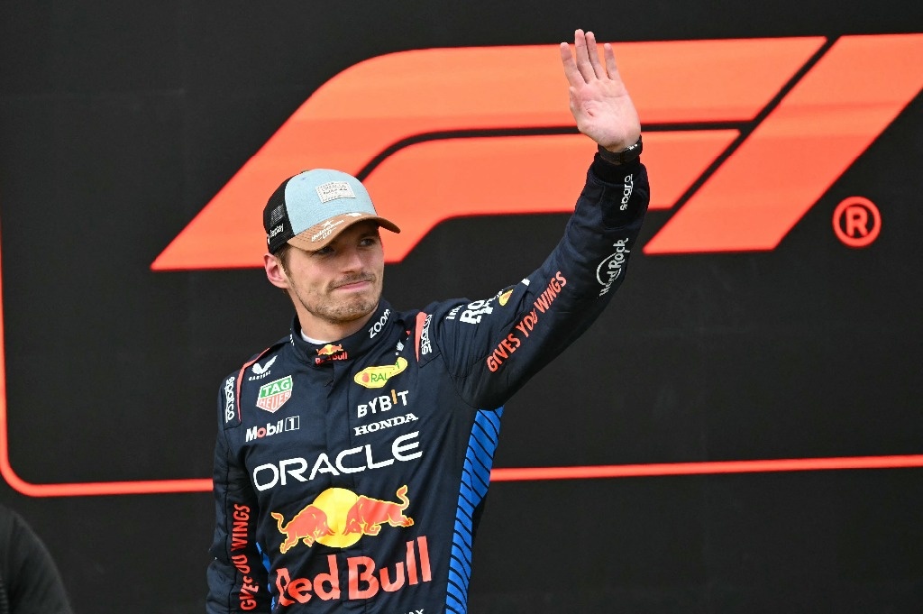 La Jornada - Verstappen logra 'pole' para ‘sprint’ del GP de EU; Checo saldrá 11°